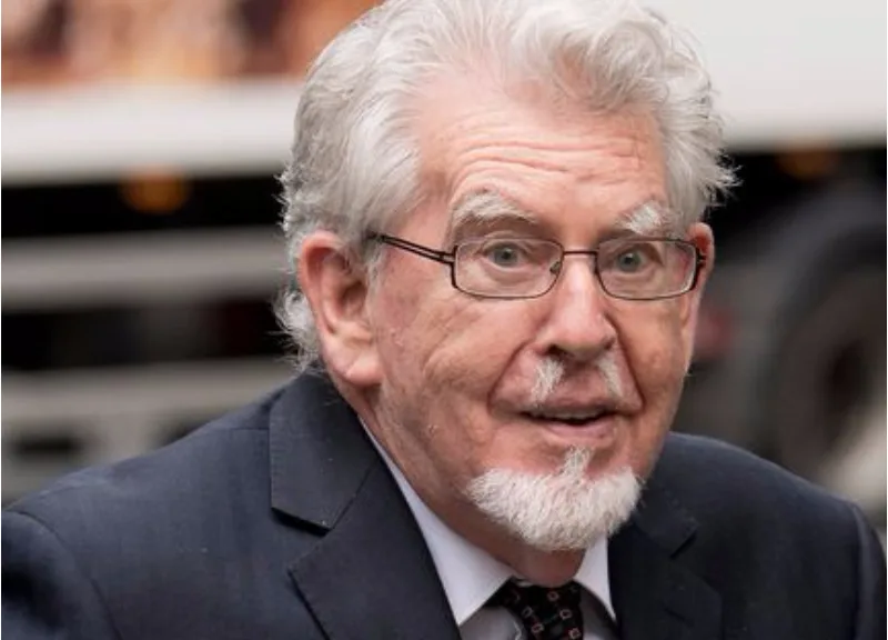Rolf Harris Bio, Age, Net Worth, Wife, Children, Parents, Siblings & More