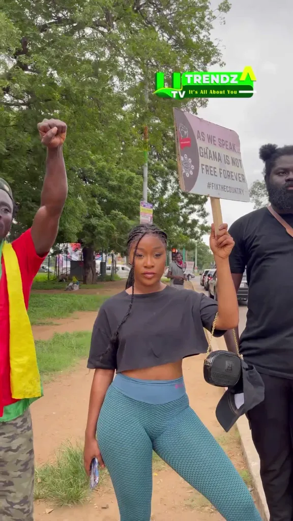 Efia Odo Joins Day 2 Of Occupy Julorbi House Demonstration (VIDEO)